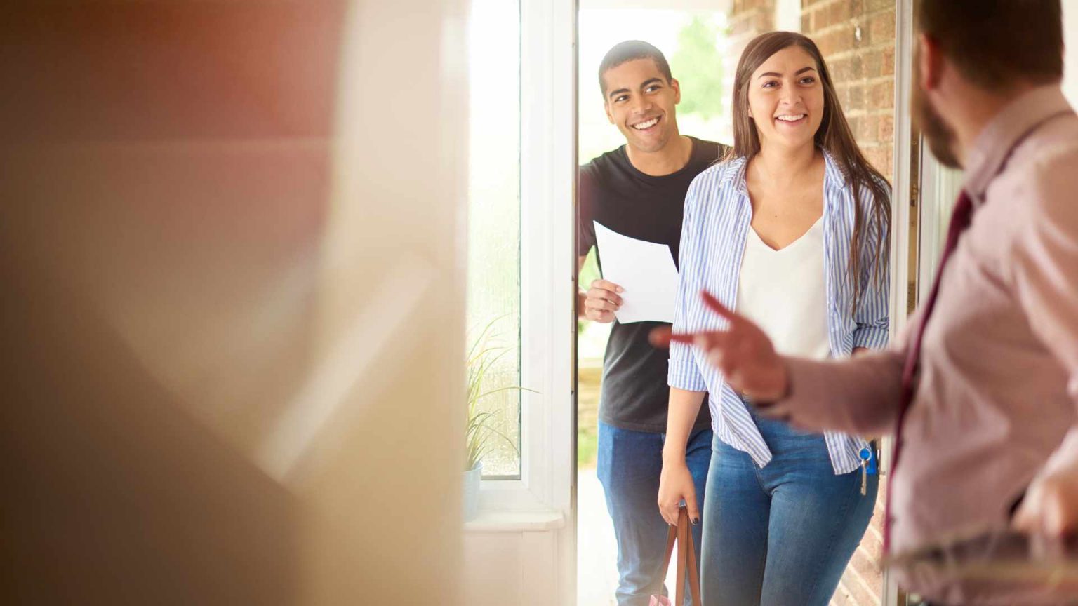 How to Get More Friends in the UK? 10 Simple Strategies - London Local News