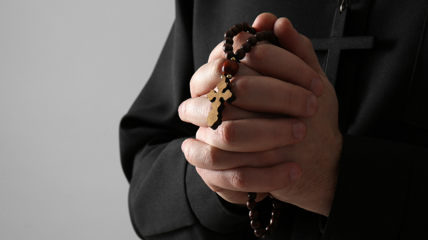 How to Become a Reverend? - London Local News