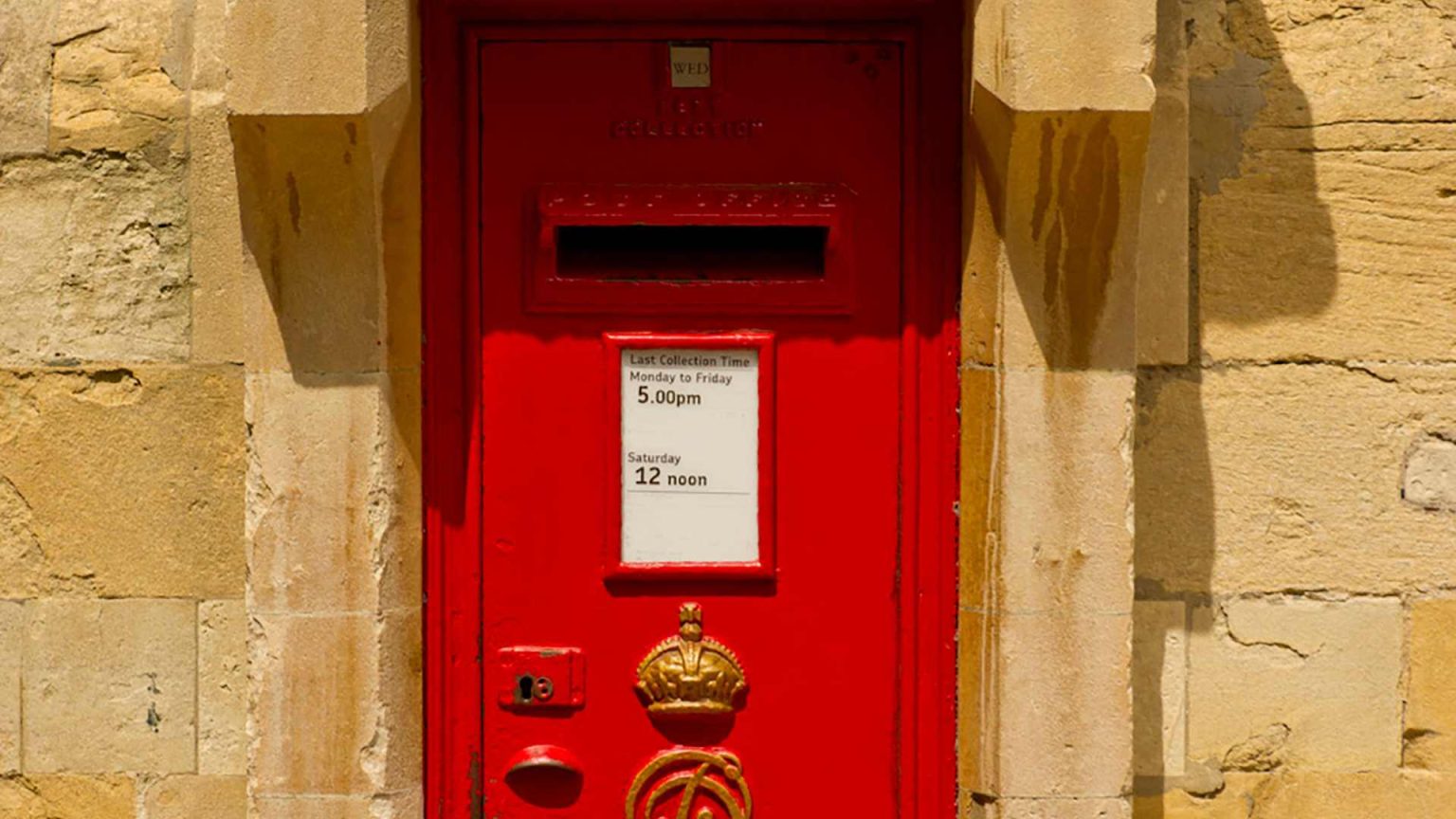 How Long Does Royal Mail 2nd Class Take? - London Local News