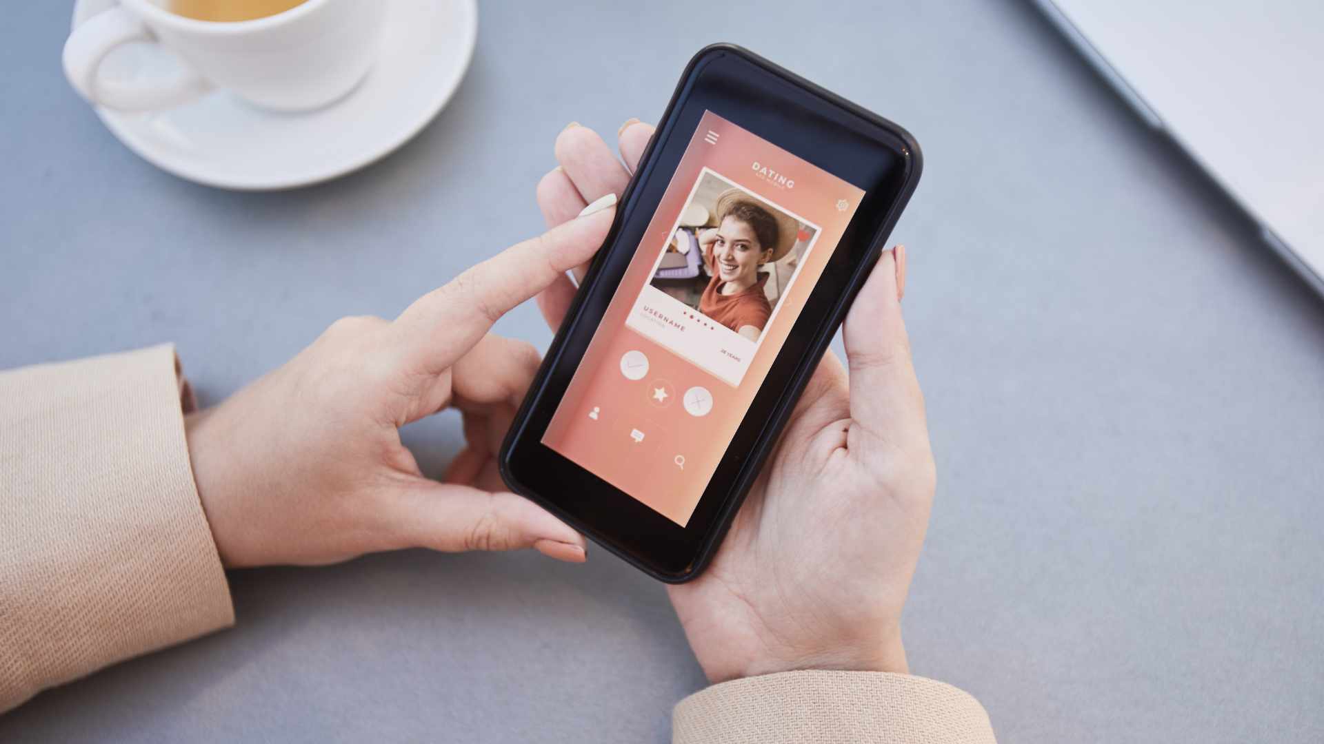 Top 10 Best Dating Apps to Use in London - London Local News