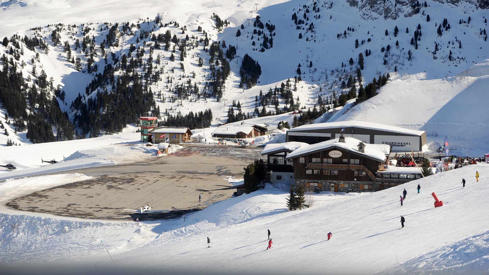 Top 10 Best Places to Go for Christmas - London Local News