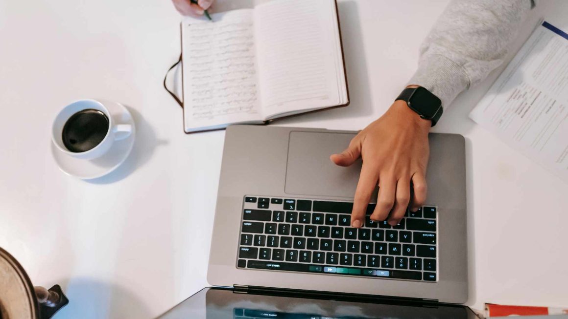 UK Letter Format: How to Write a Formal Letter? - London Local News