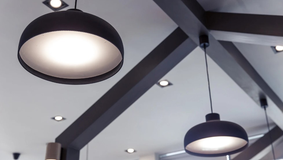 The Aesthetic and Functional Benefits of Circular Lighting in Offices ...
